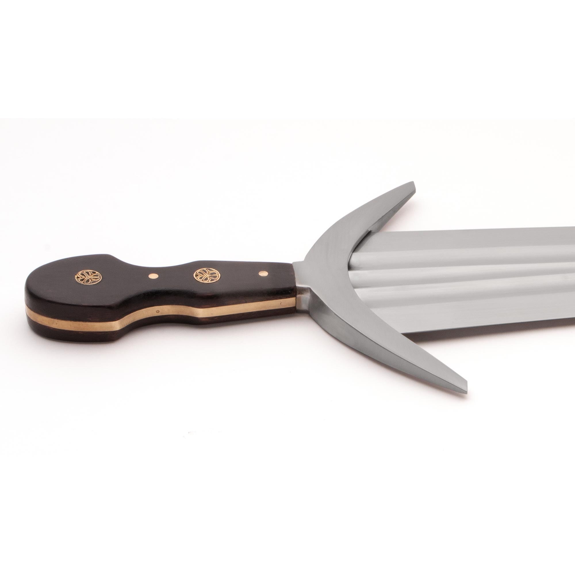 16th Century Italian Cinquedea Short Sword – Royal Armouries Museum Shop