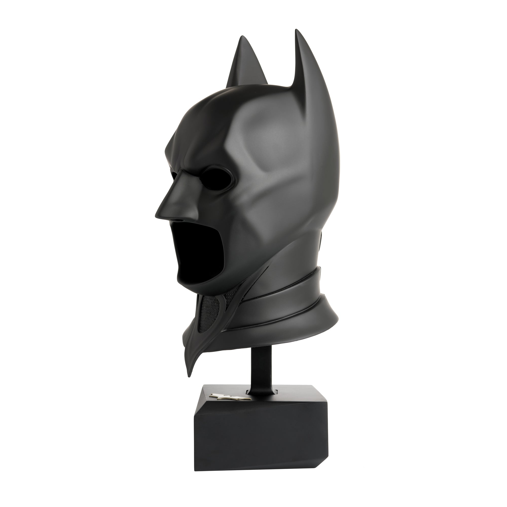 Full-size Batman Display Mask - THE DARK KNIGHT – Royal Armouries ...